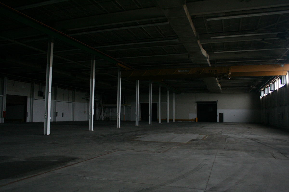 Inside An Old Airplane Factory – Scouting NY